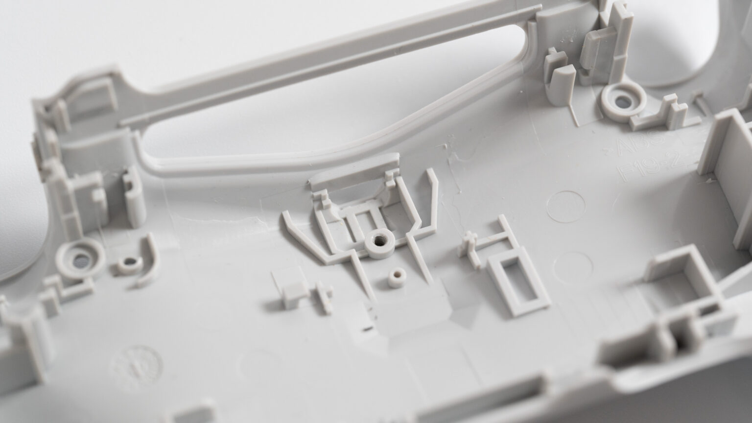 PS4用DUALSHOCK 4のパーツを交換しmicroUSB→USB-C化する方法 | ガジェットショット