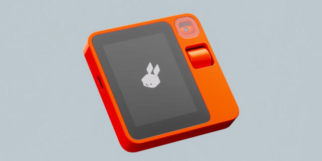 rabbit r1が届く前に入れるSIMを何にするか考える | ガジェットショット