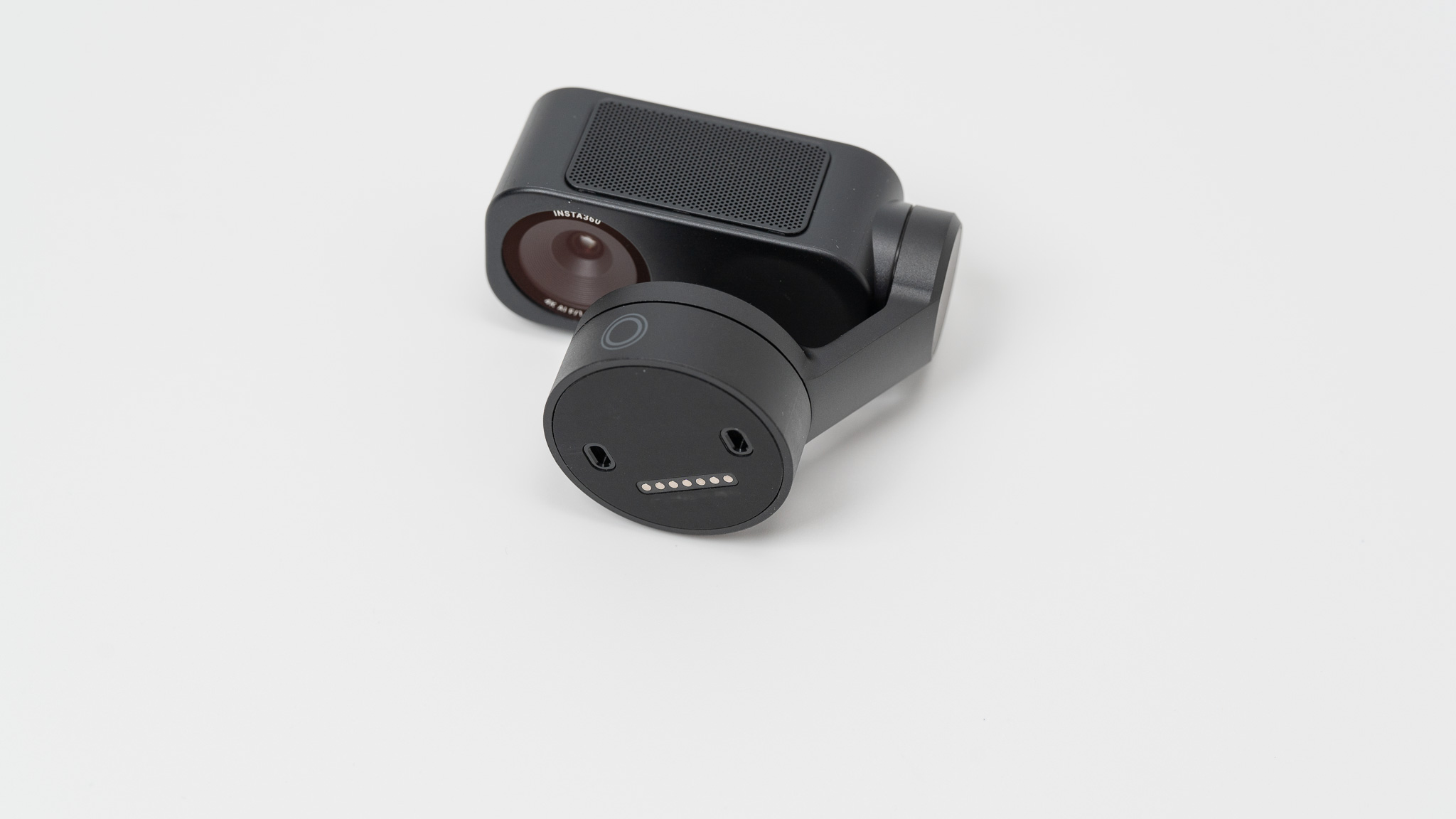 Insta360 Link 2/Link 2Cレビュー。AI機能が充実した理想的な会議用Webカメラ | ガジェットショット